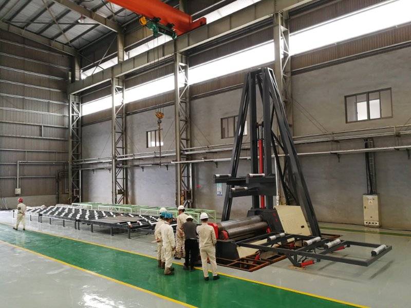 Industrial Auto Hydraulic 4 Roller Metal Plate Rolling Machine from ...